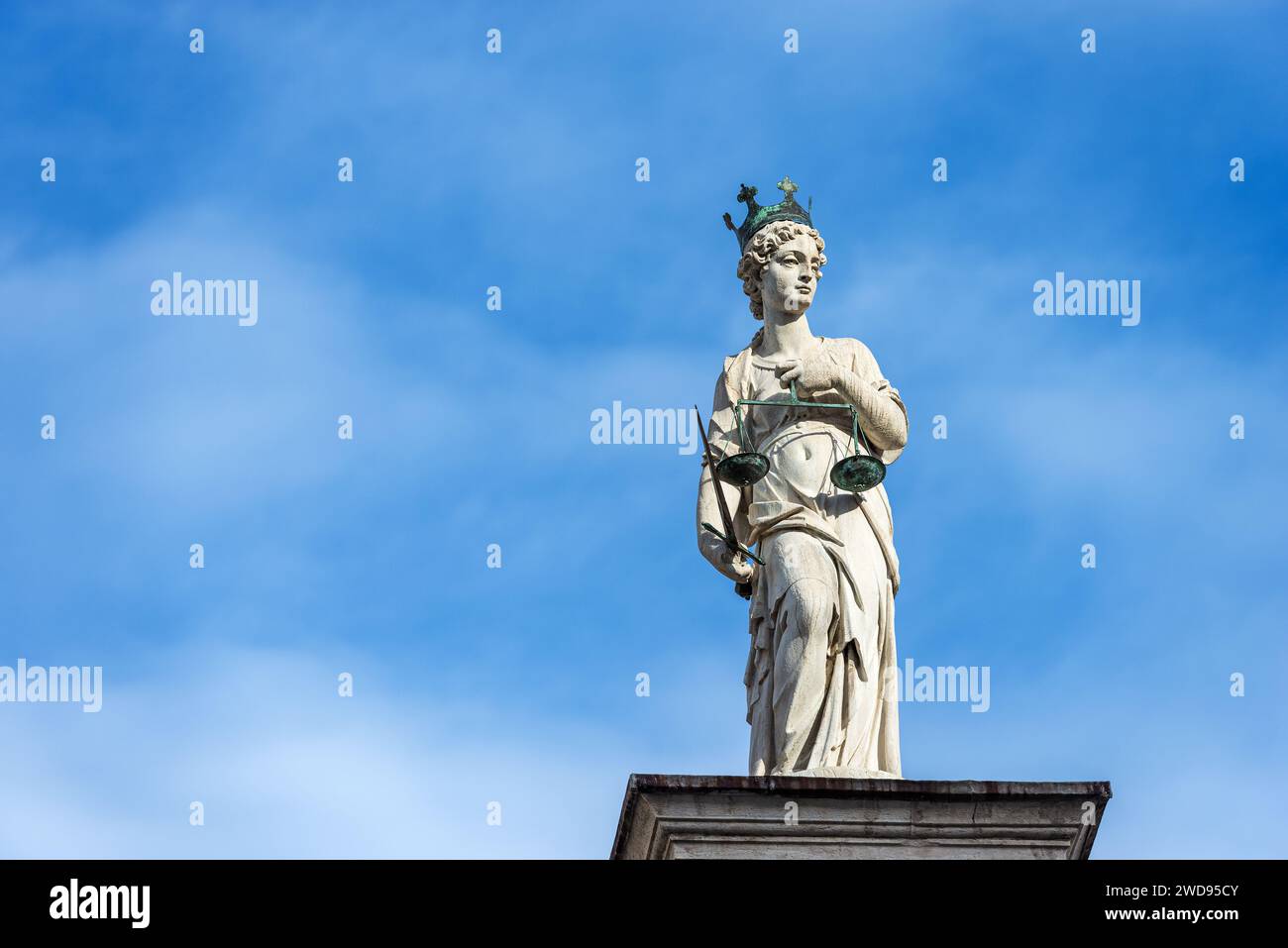 Giu symbol hi-res stock photography and images - Alamy