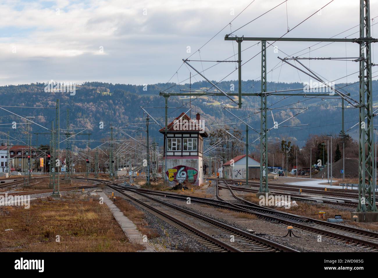 Deserted platform at Lindau Reutin station. In the distance - the Alps ...