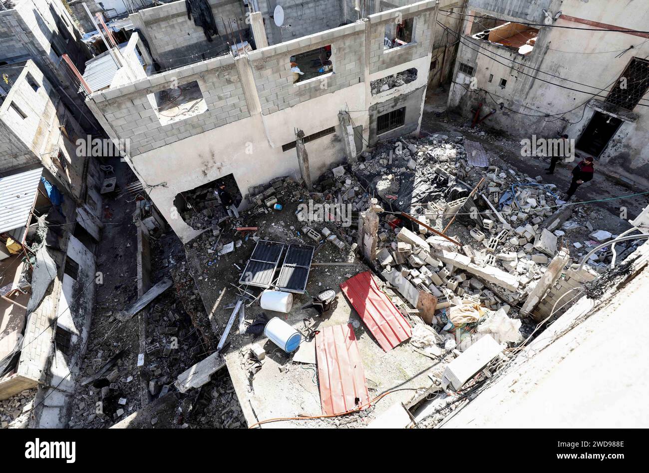 Tulkarm, Palestinian Territories. 19th Jan, 2024. Palestinians inspect ...