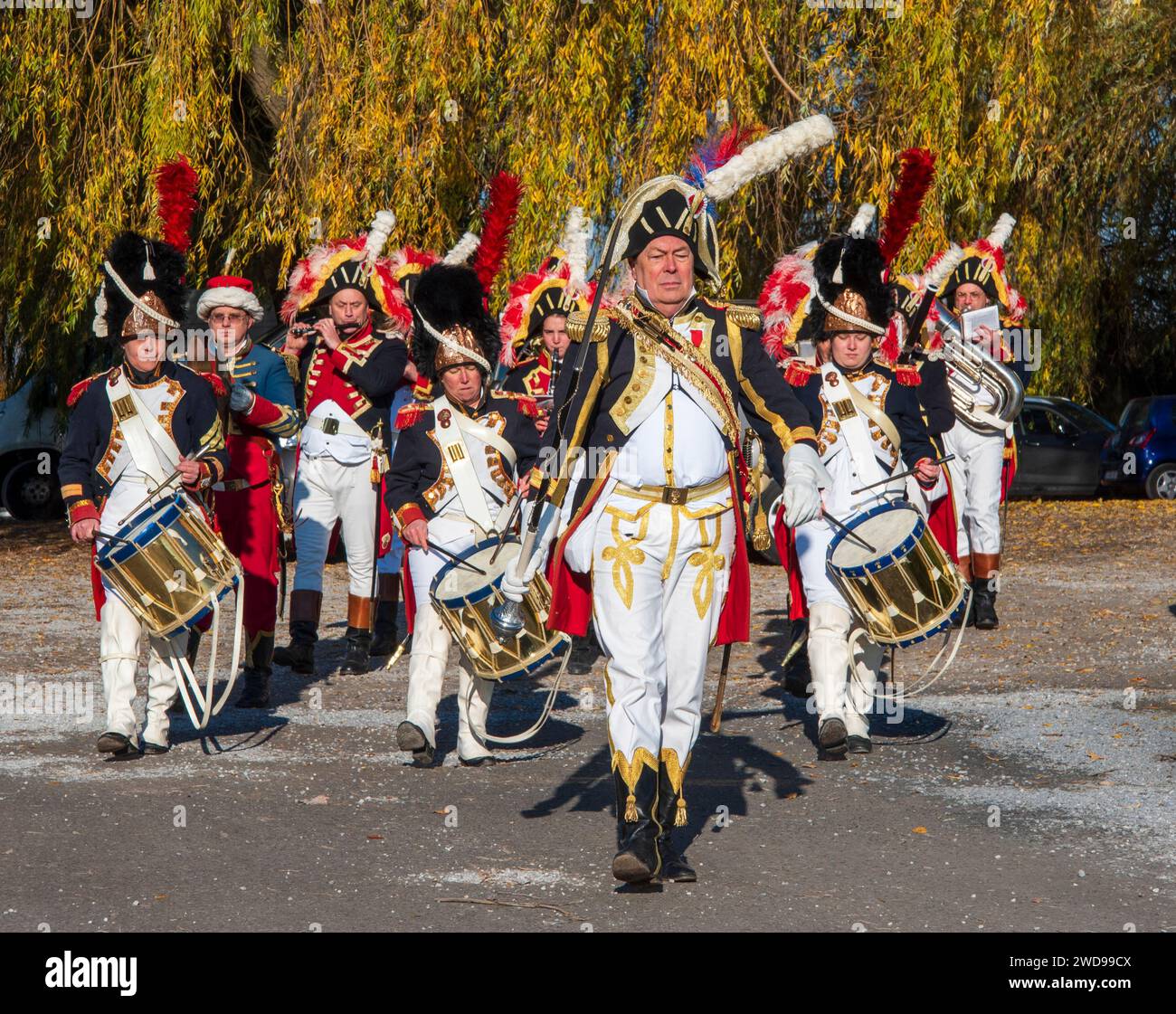 Marching band in Napoleonic costume at Waterloo battlefield Stock Photo ...