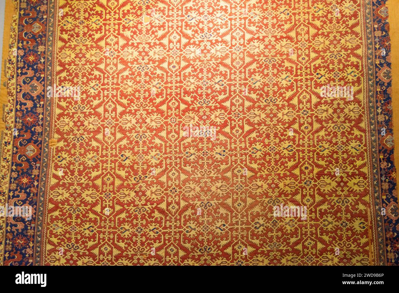 Rug weaving iran hi-res stock photography and images - Alamy