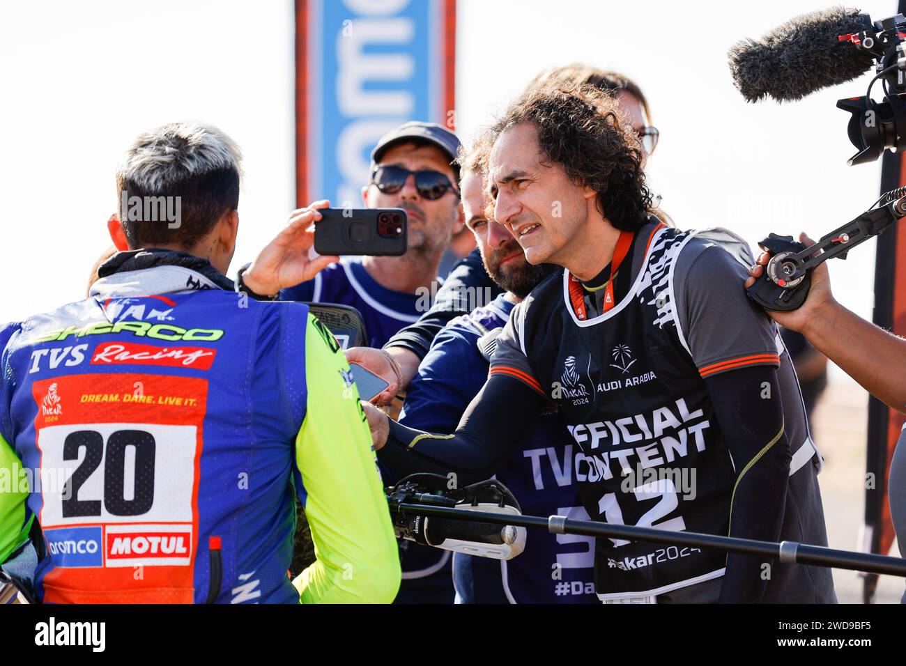 illustration, journalist, portrait finish line, arrivee, during the ...