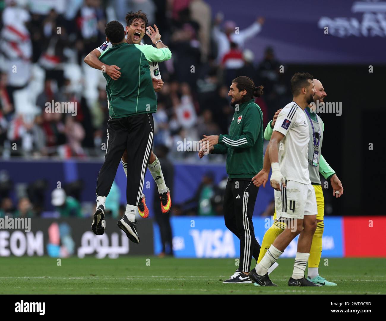 Doha, Qatar. 19th Jan, 2024. Iraq's Mohanda Ali Kadhim (2nd L ...