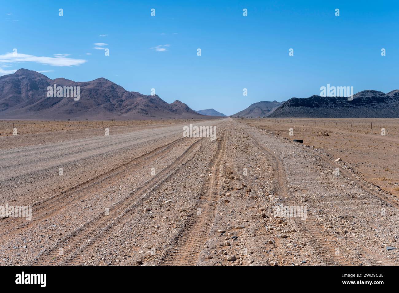 Straight road in namibia hi-res stock photography and images - Alamy