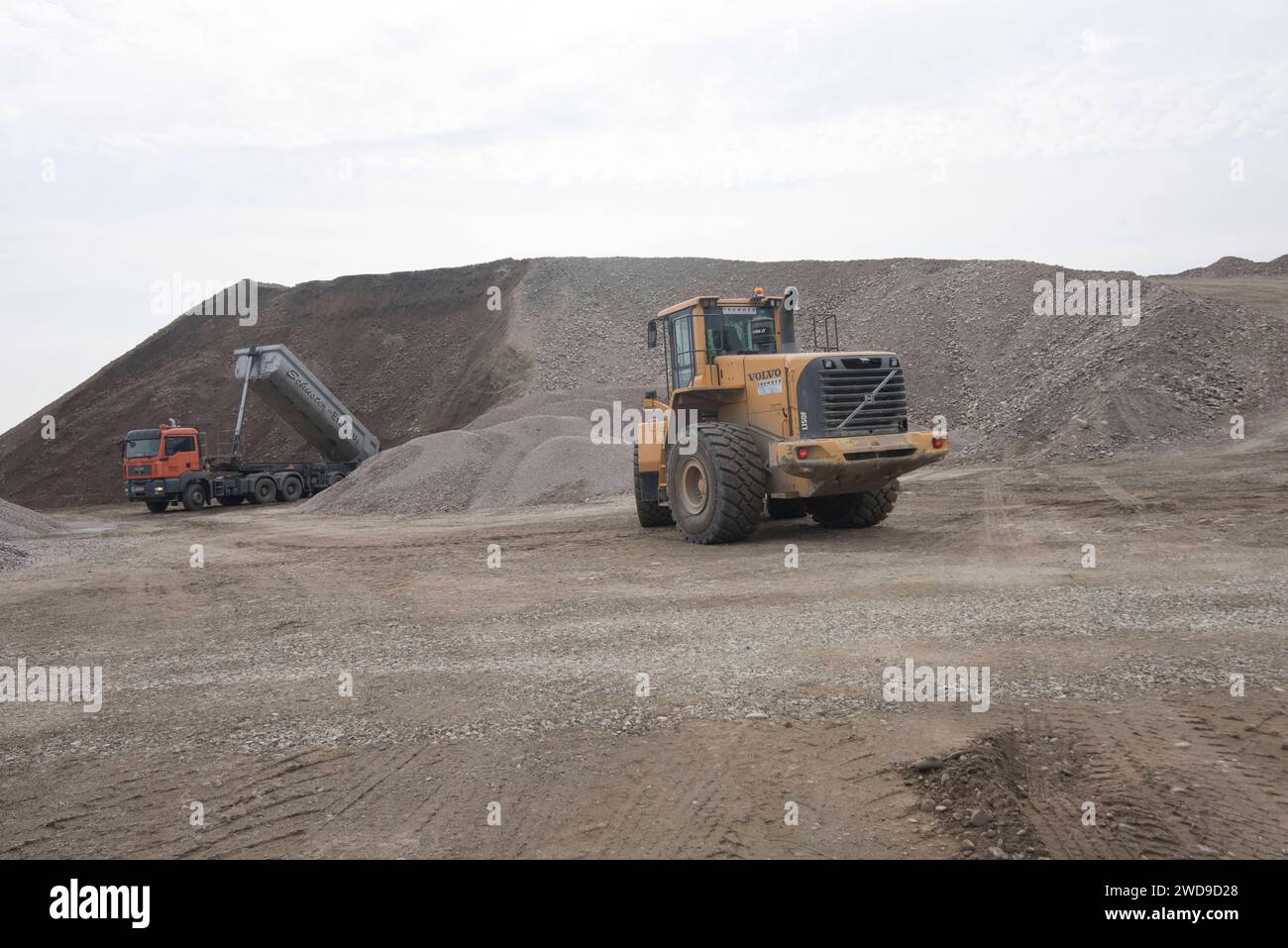 mining of sand and gravel resources for the construction industry ...