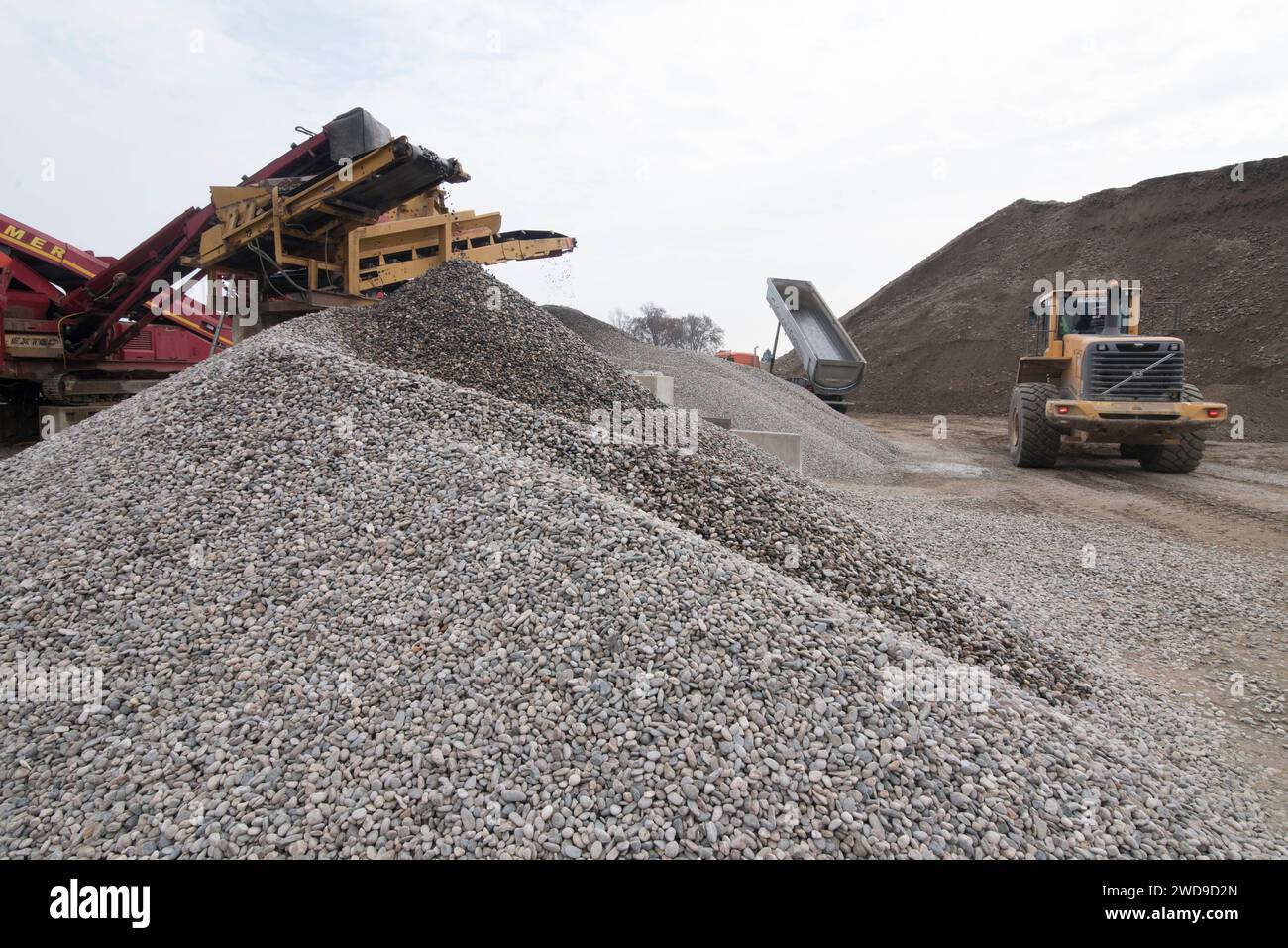 mining of sand and gravel resources for the construction industry ...