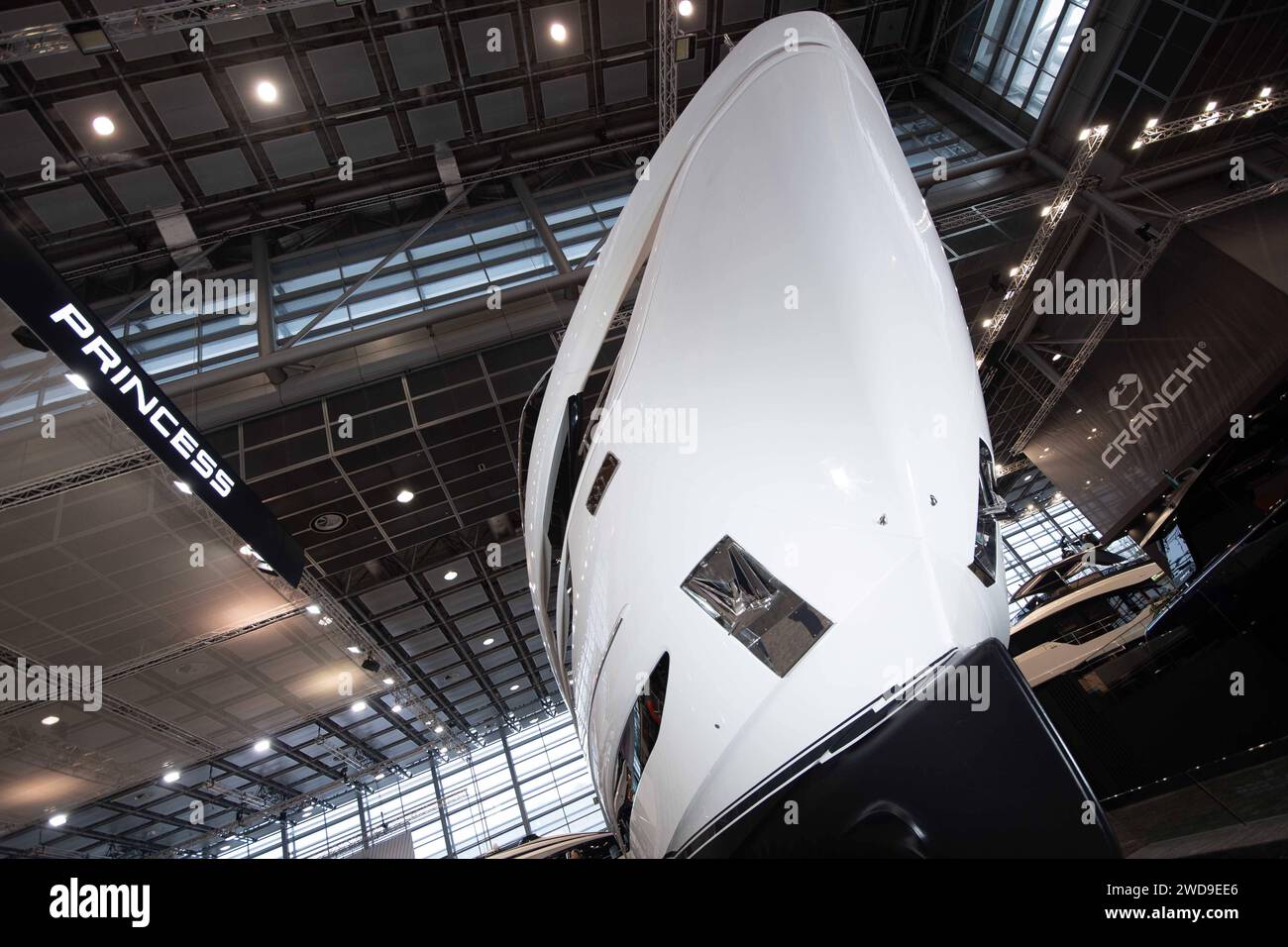 Aussenansicht der Princess 95X, Die Princess 95X ist die groesste und ...