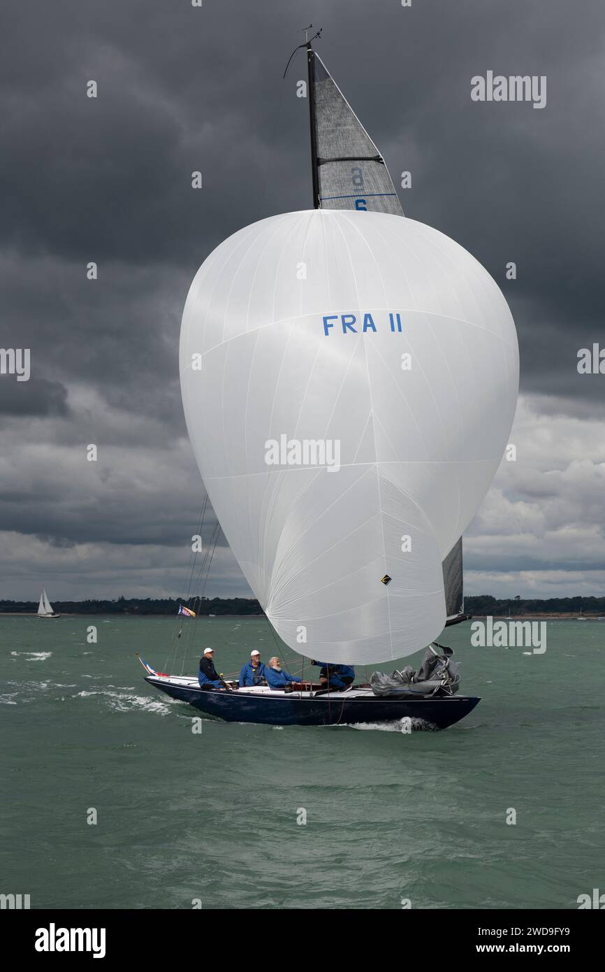 Classic yacht hull shape hi-res stock photography and images - Alamy
