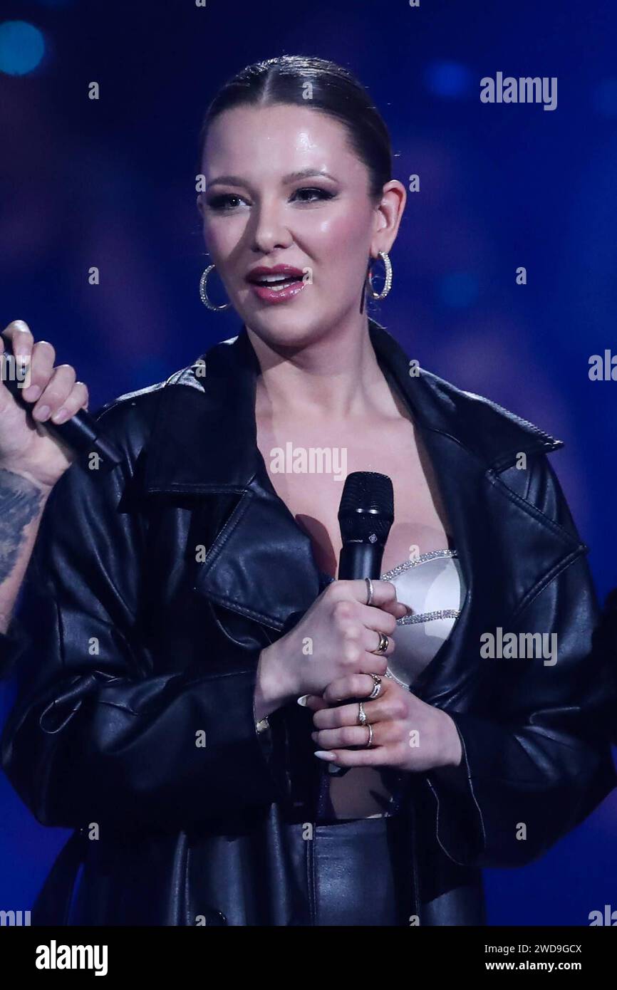 Saengerin Joelina Drews GER - ARD Live Show ãSchlagerchampions - Das große Fest der BestenÒ aus ...