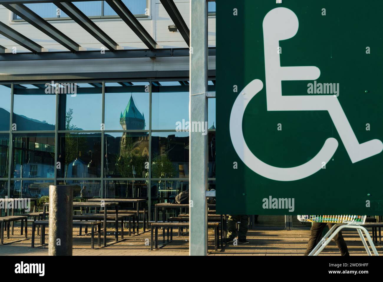 Disables sign hi-res stock photography and images - Alamy