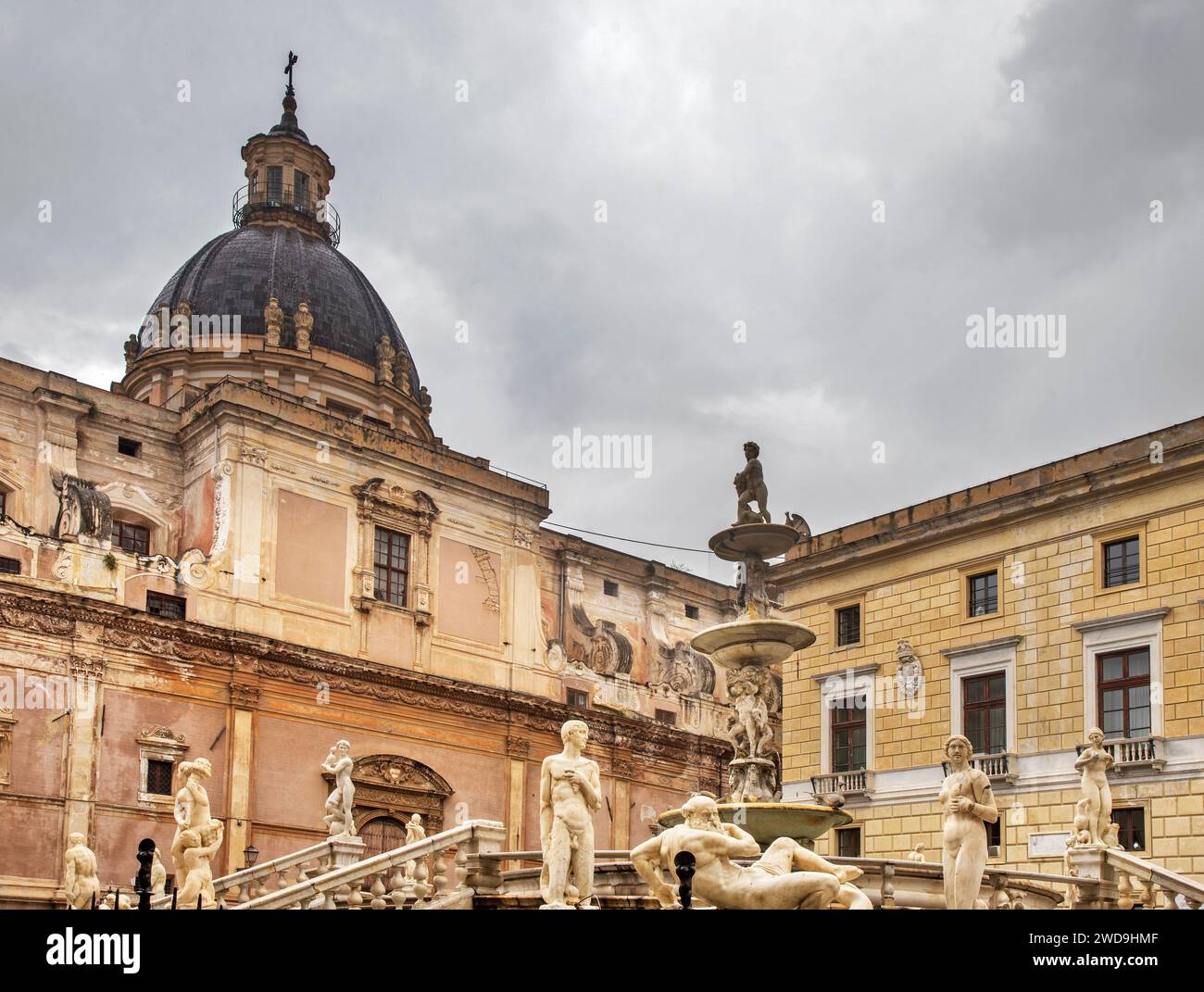 Pretoria square in Palermo. Sicily island. Italy Stock Photo - Alamy
