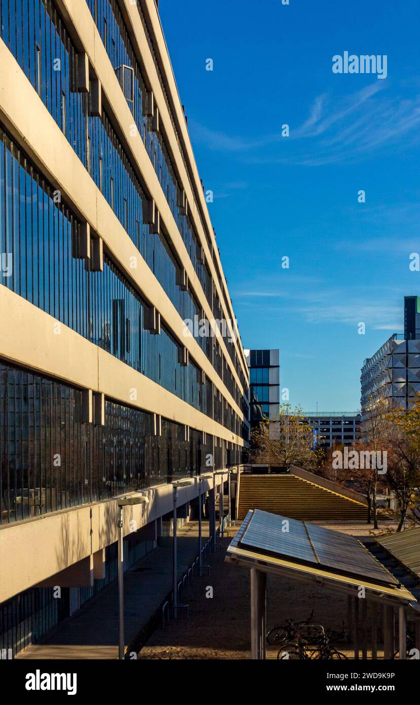 Modern buildings on the city centre campus of the University of Leeds ...