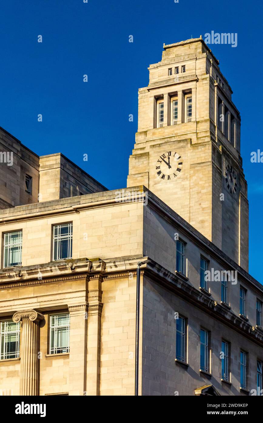 Clock tower on Parkinson Building Leeds University West Yorkshire ...