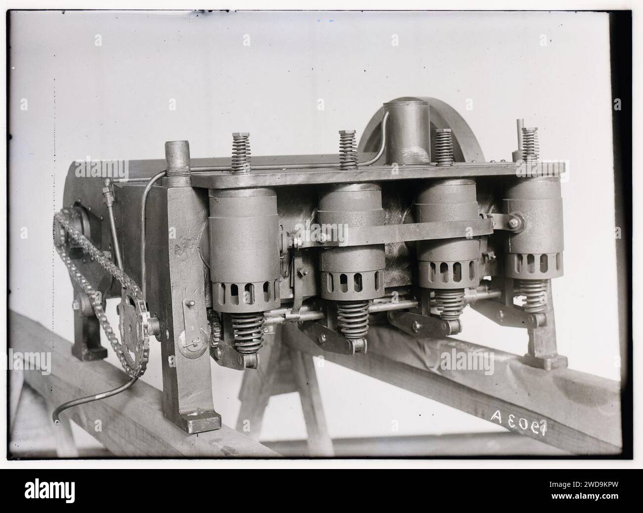 1903 Wright Flyer horizontal 4-cylinder engine left front Stock Photo ...