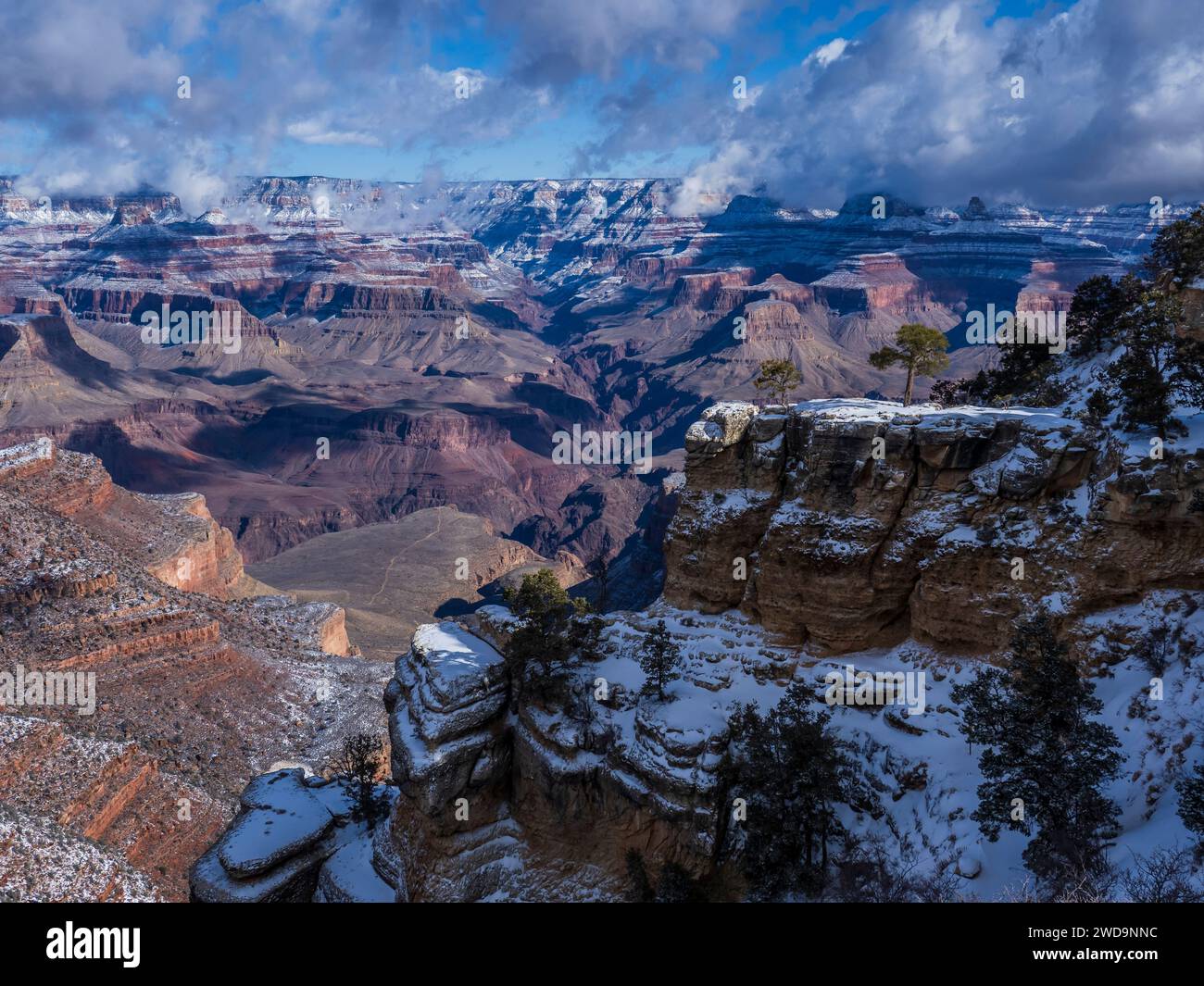 Canyon from the Rim Trail, winter, Grand Canyon Village, Grand Canyon ...