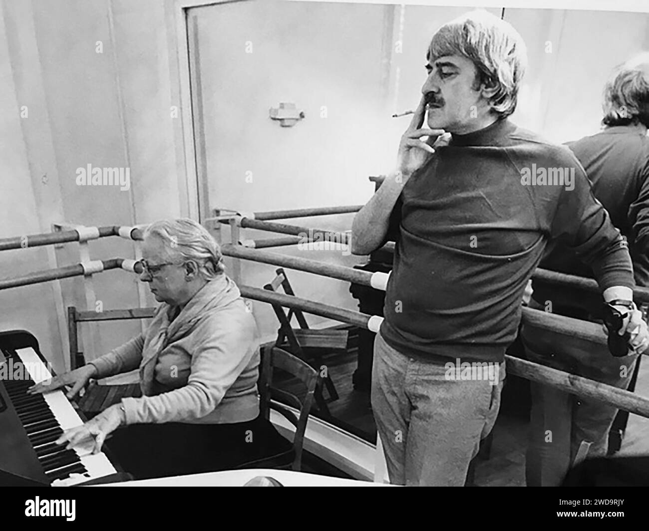 Collaborative pianist hi-res stock photography and images - Alamy