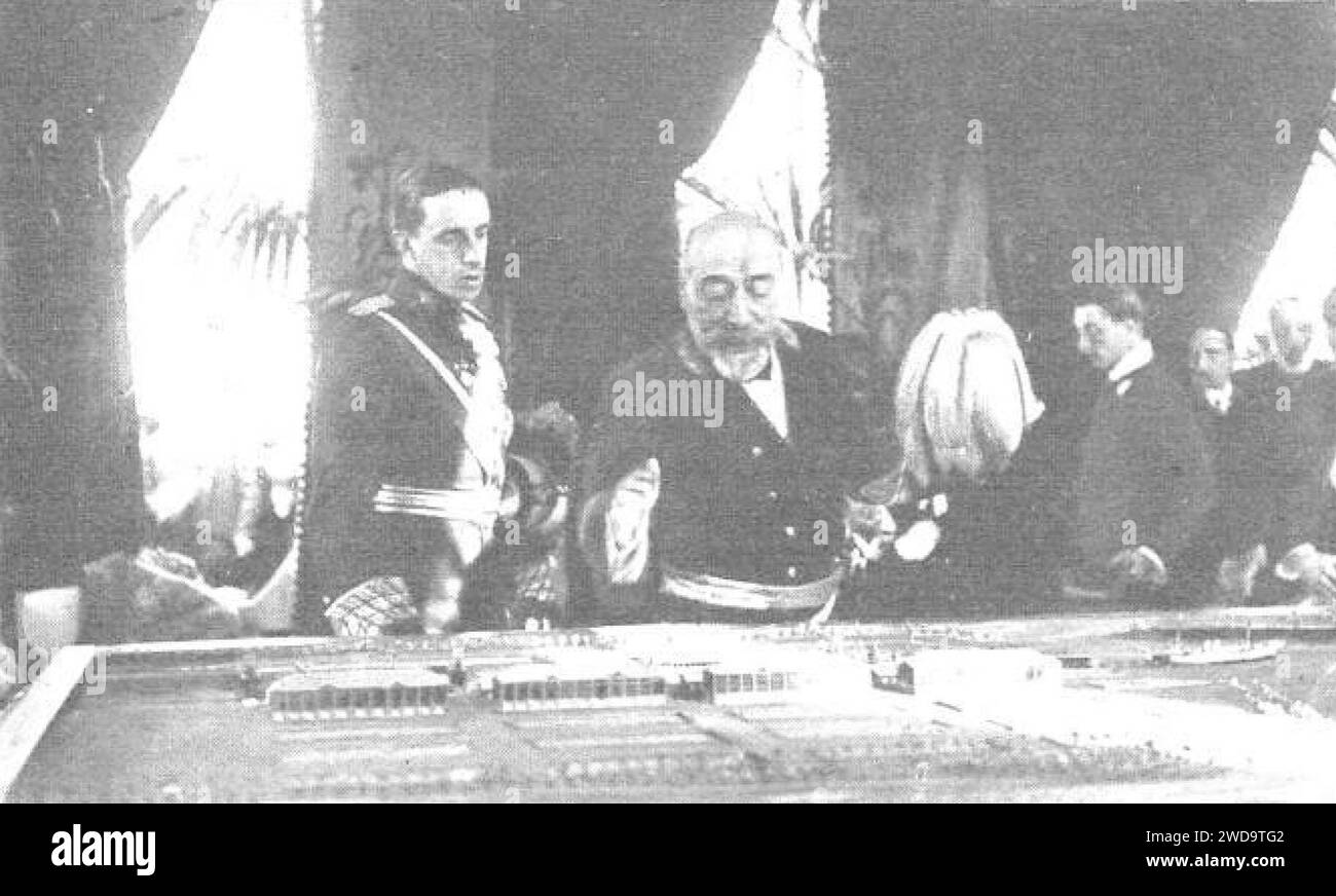 Futuro ingeniero hi-res stock photography and images - Alamy