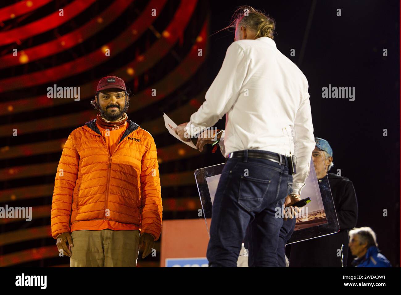 Victor Eleuterio, Fotop Photographer, receiving the Emilie Poucan award ...