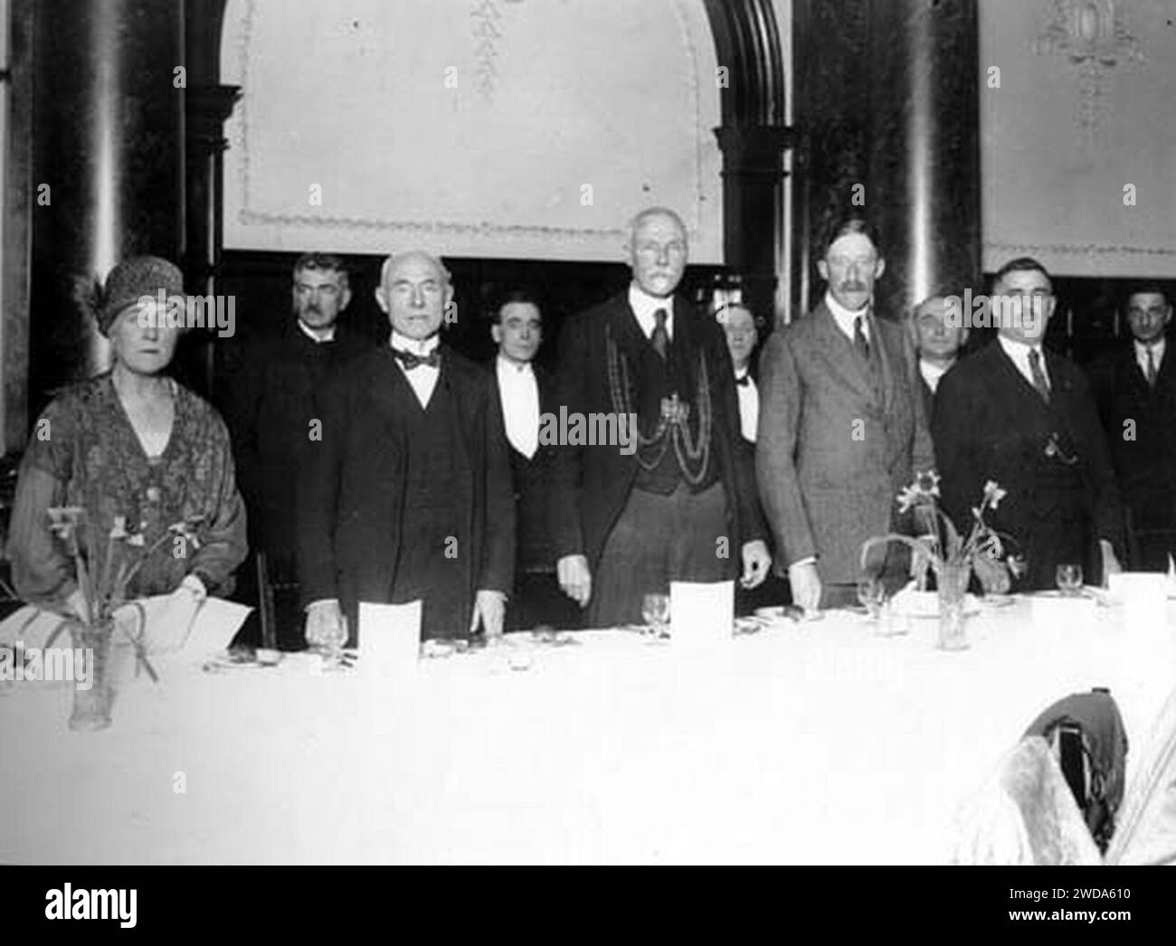 Mayoral chains Black and White Stock Photos & Images - Alamy