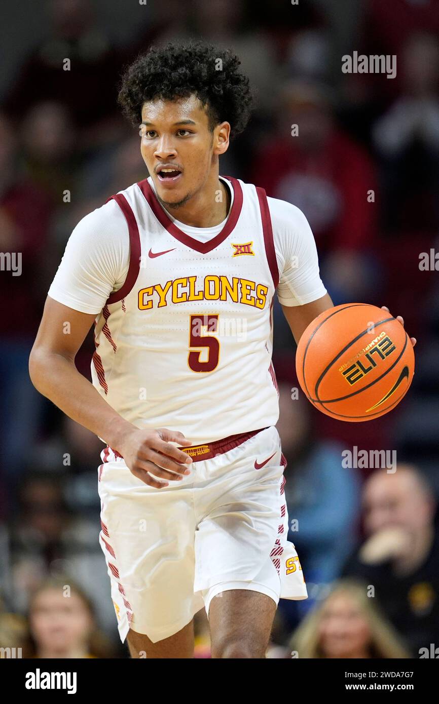 Iowa State guard Curtis Jones (5) drives up court during an NCAA ...