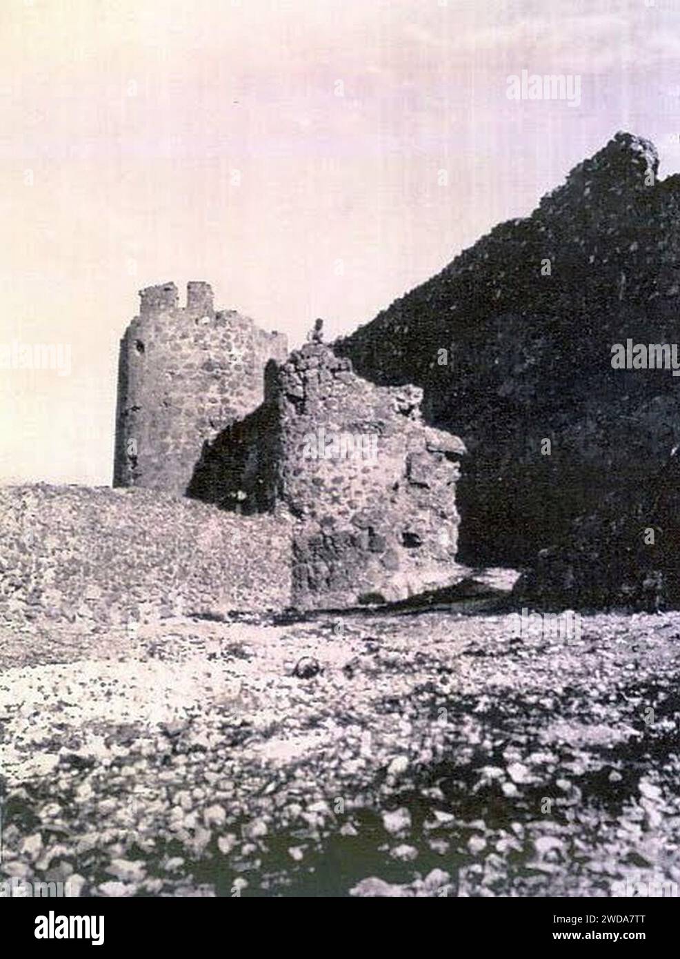 Castillo villena hi-res stock photography and images - Alamy