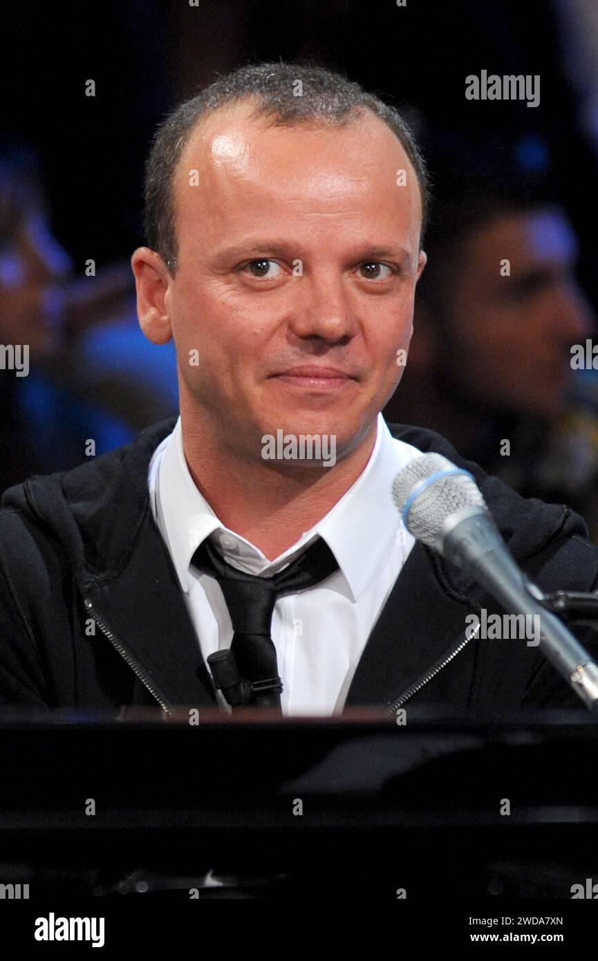 Milan Italy 2008-11-01: Gigi D’Alessio,Italian singer, live concert ...
