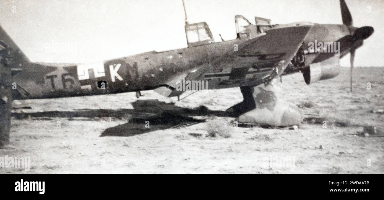 A captured downed Stuka dive bomber during the North African Campaign c. 1940-1942 Stock Photo ...