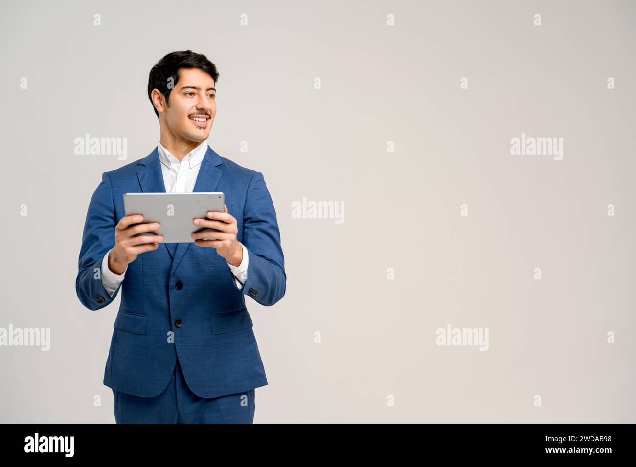 Technology in everyday life hi-res stock photography and images - Alamy