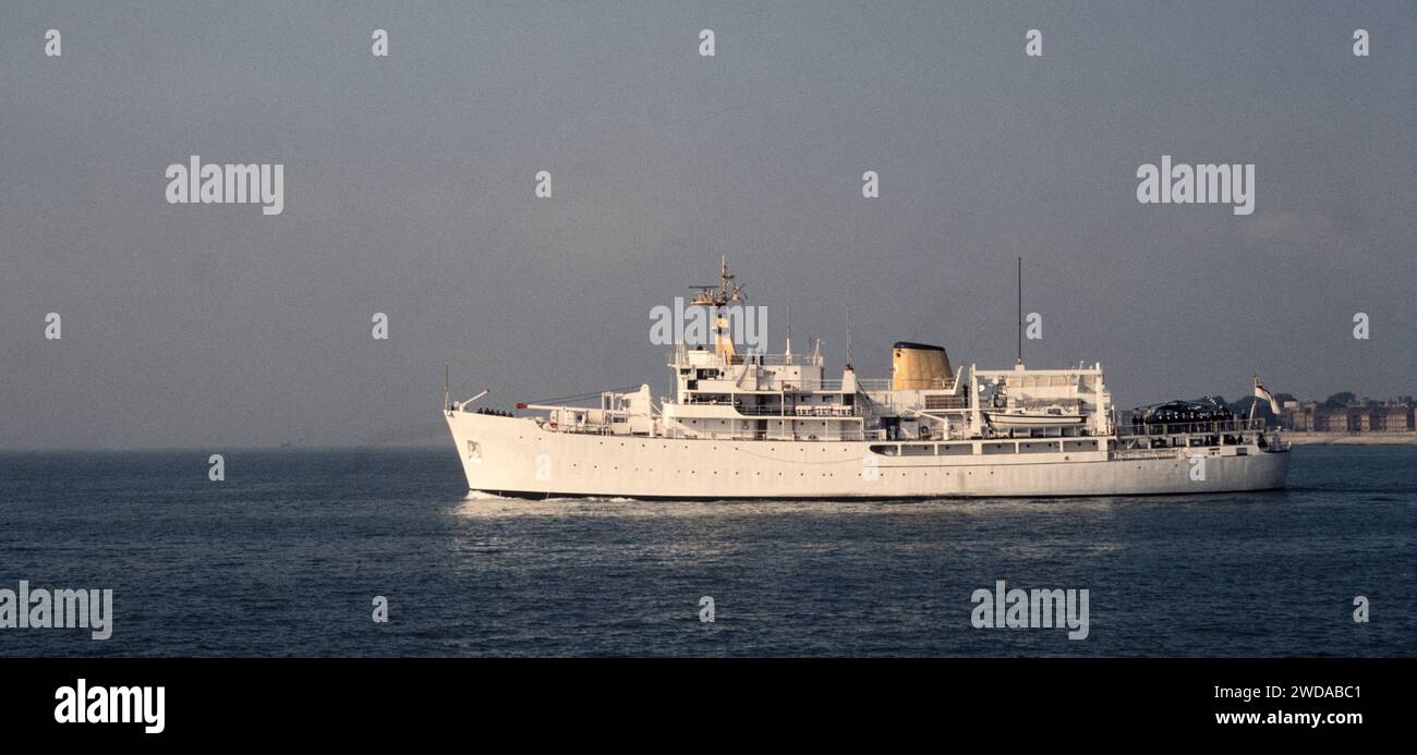 Hecla class survey ship hi-res stock photography and images - Alamy