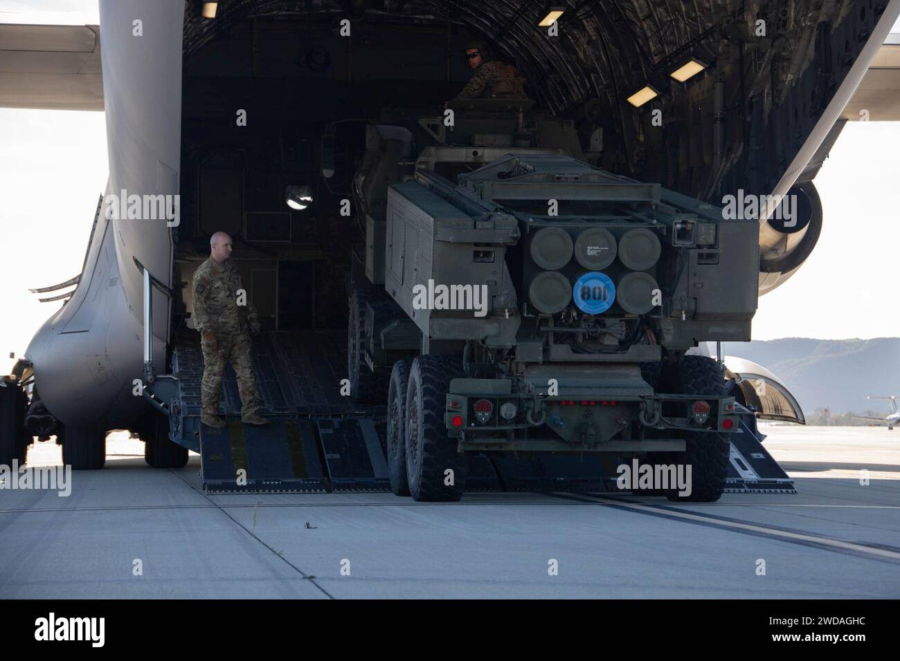Himars and ukraine hi-res stock photography and images - Alamy