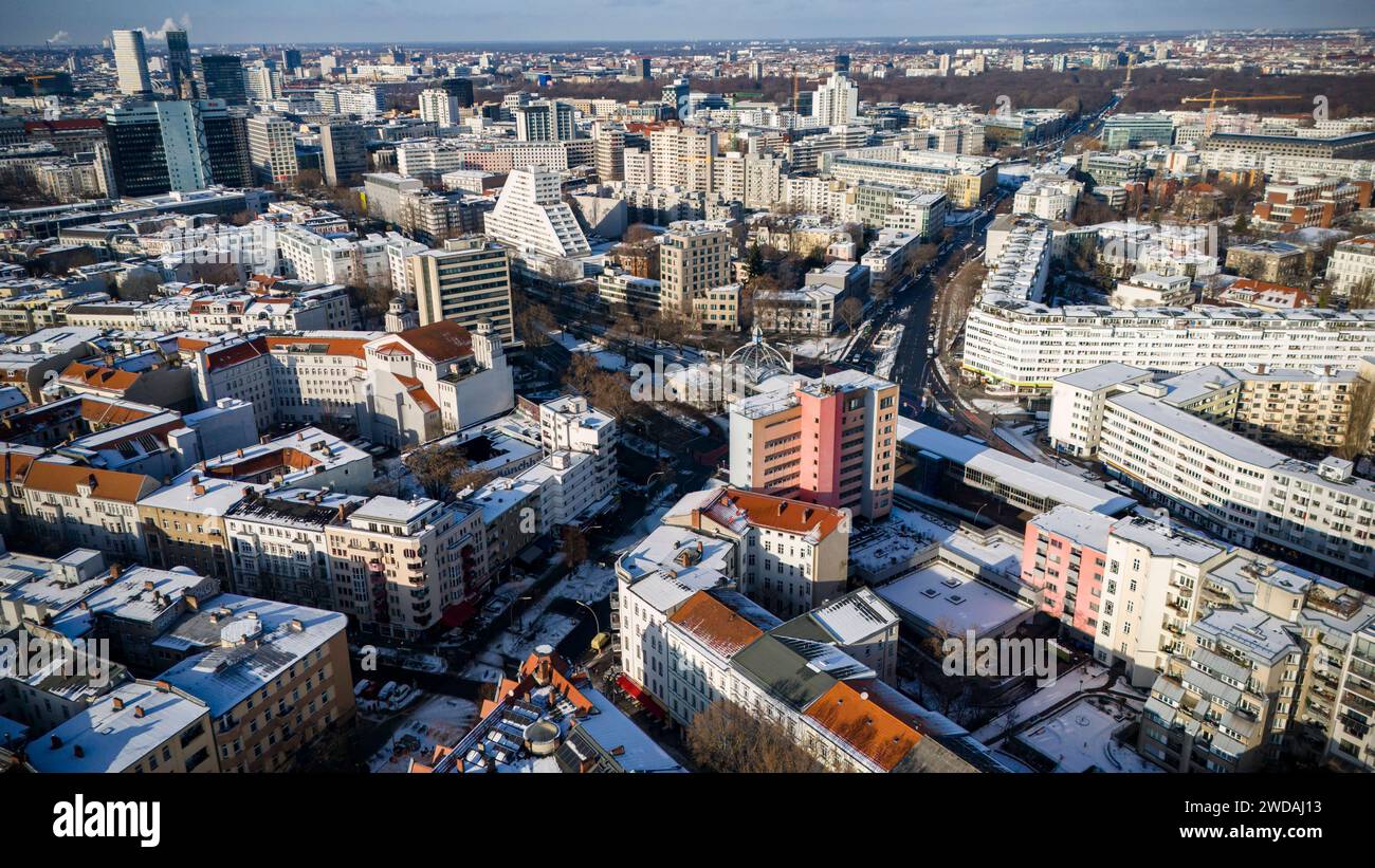 Drohnenansicht vom Nollendorfplatz in Schöneberg in Berlin am 19 ...