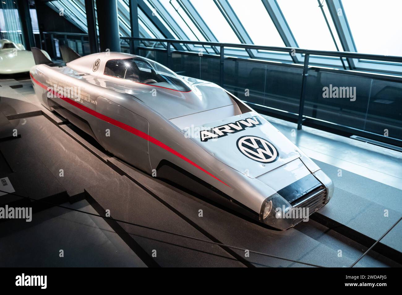 Ein ARVW wird im Motormuseum ausgestellt. Riga Lettland *** An ARVW is ...