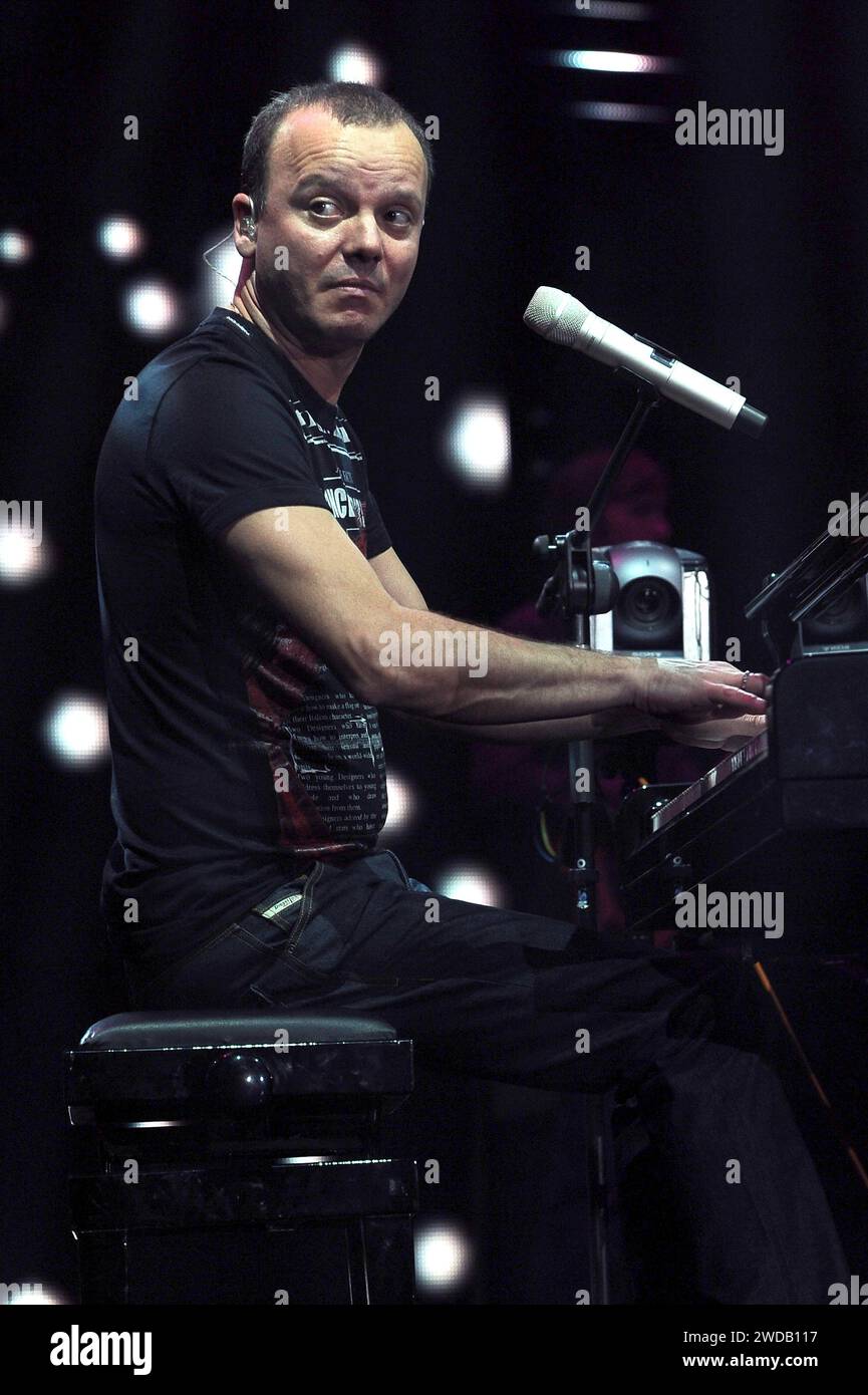 Milan Italy 2009-11-23: Gigi D’Alessio,Italian singer, live concert at ...
