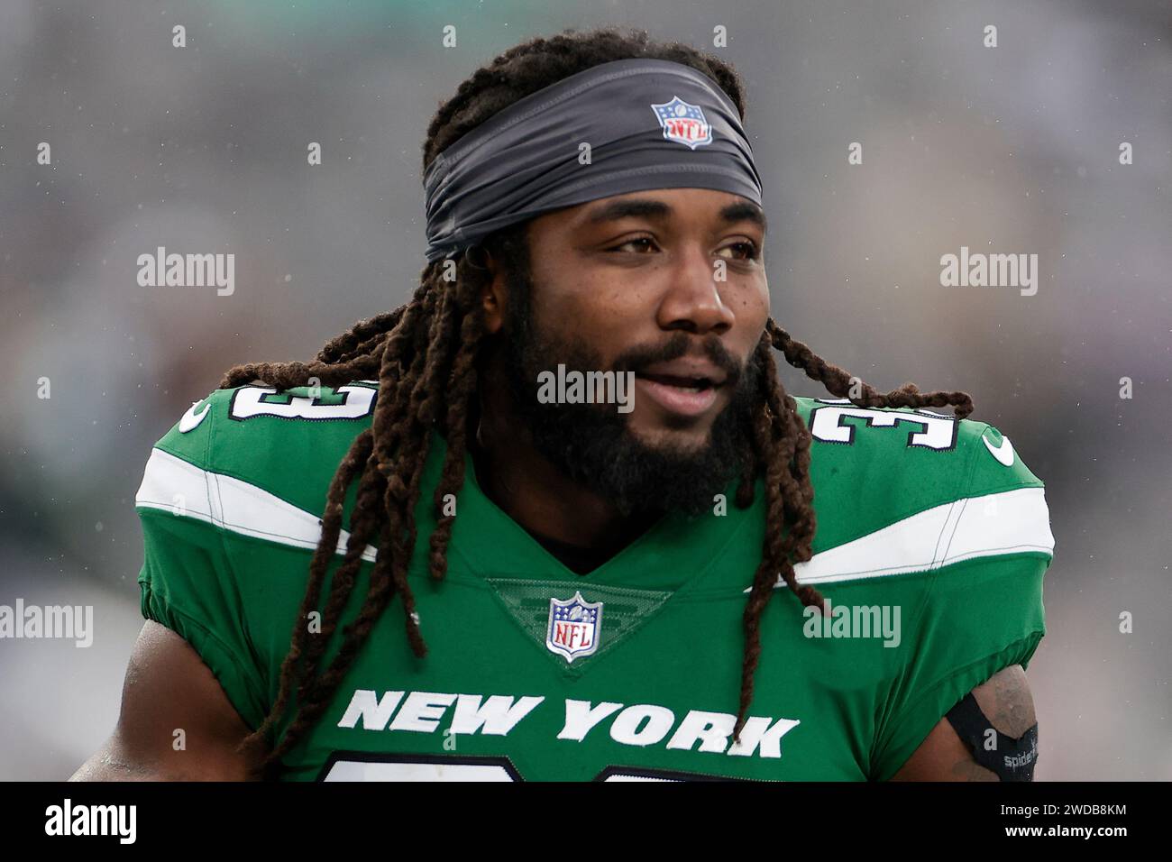 FILE - Then-New York Jets running back Dalvin Cook (33) warms up before ...