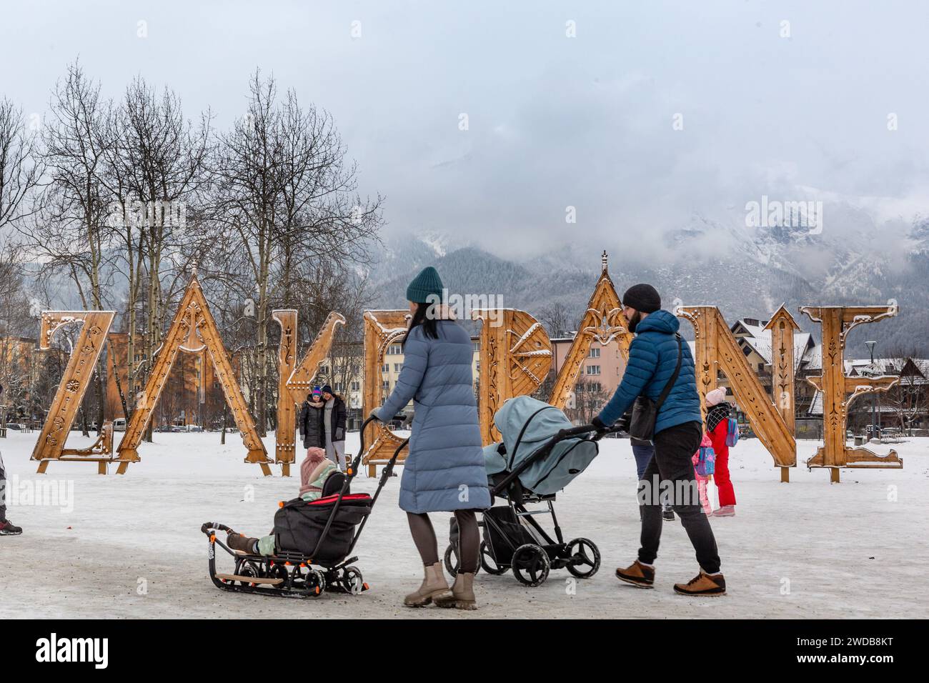 Zakopane poland road sign tatra street snow hi-res stock photography ...