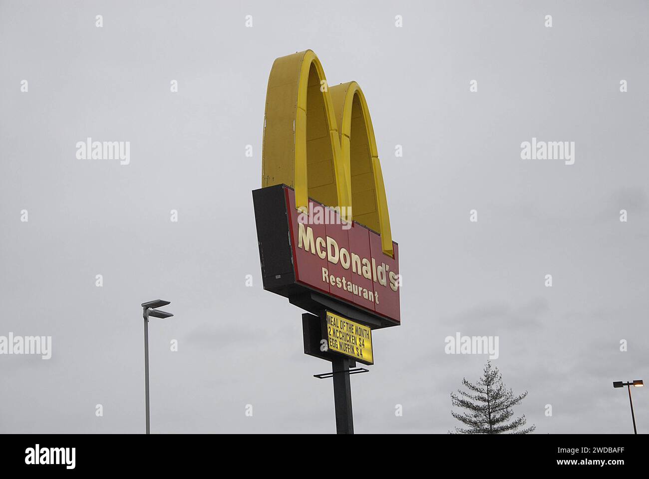 Pullman/washington State /USA 16 January 2016 McDonalds fast food ...