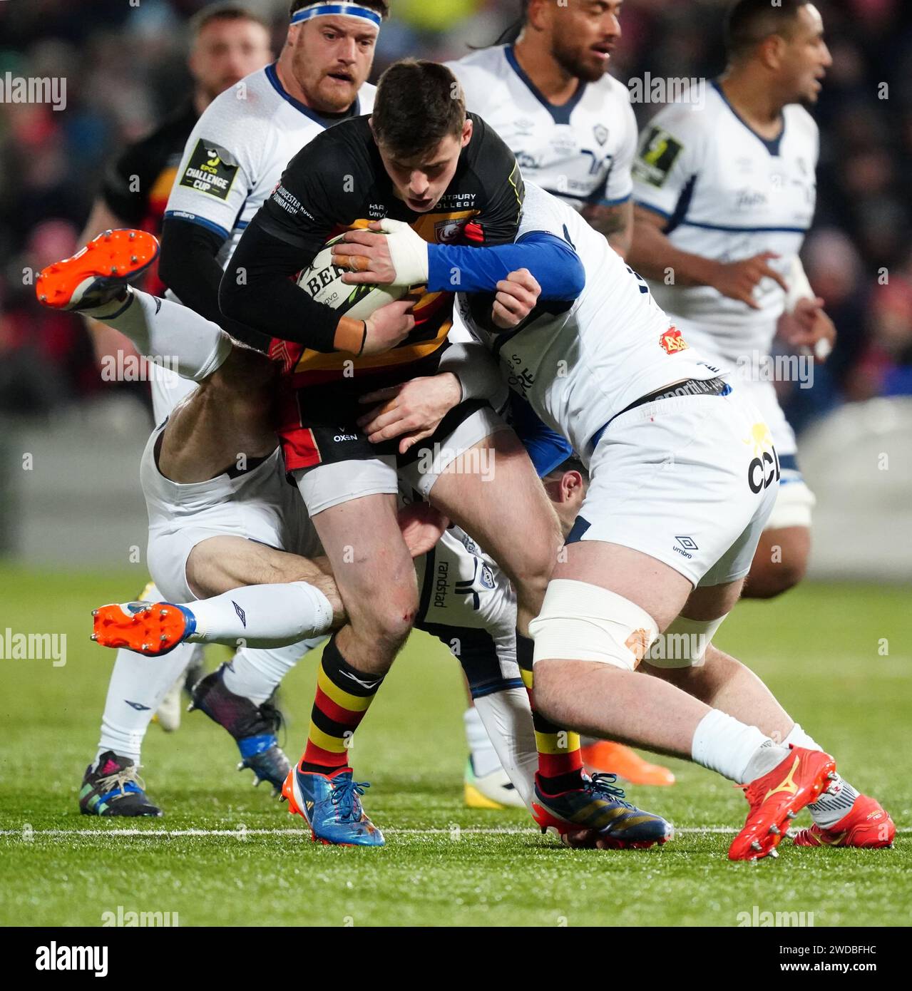 Gloucester's Seb Atkinson tackled by Castres Olympique's Geoffrey Palis ...