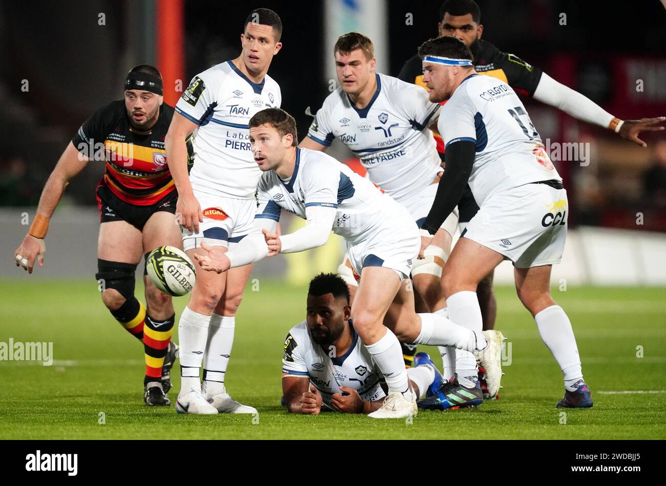 Castres Olympique's Jeremy Fernandez offloads the ball during the EPCR ...