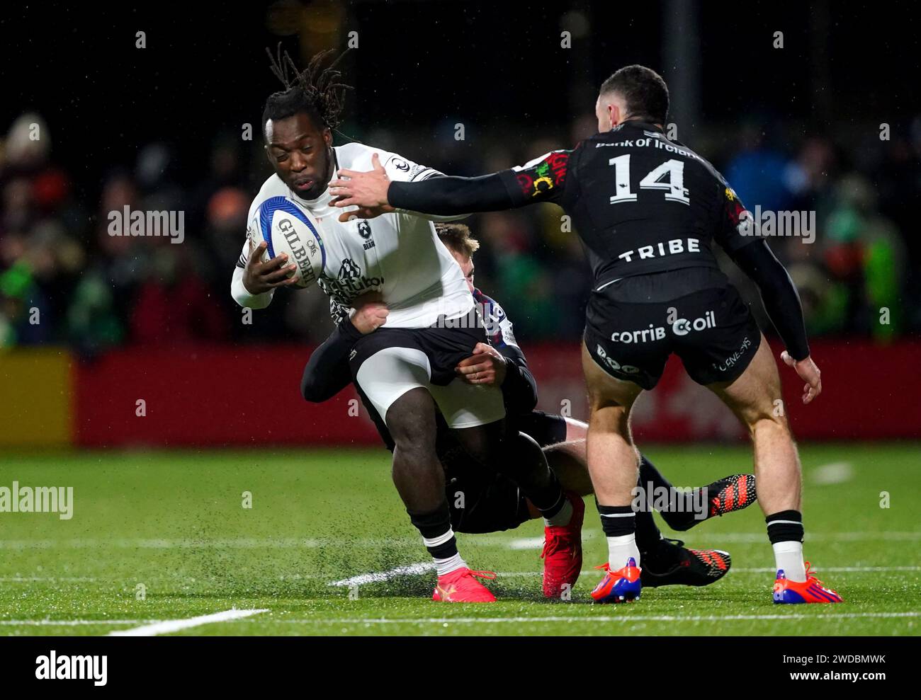 Bristol Bears' Gabriel Ibitoye is tackled by Connacht Rugby's Andrew ...