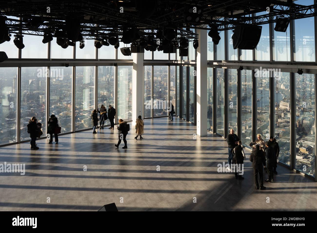 Horizon 22 is London's highest free viewing platform with 300-degrees ...