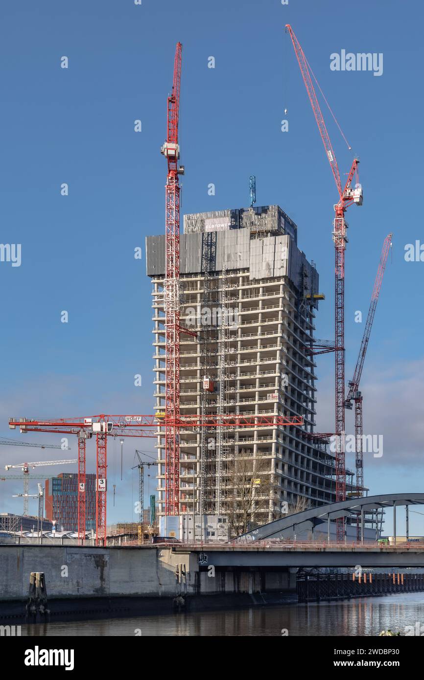 Hamburg, Germany. 18th Jan, 2024. View of the Elbtower construction ...