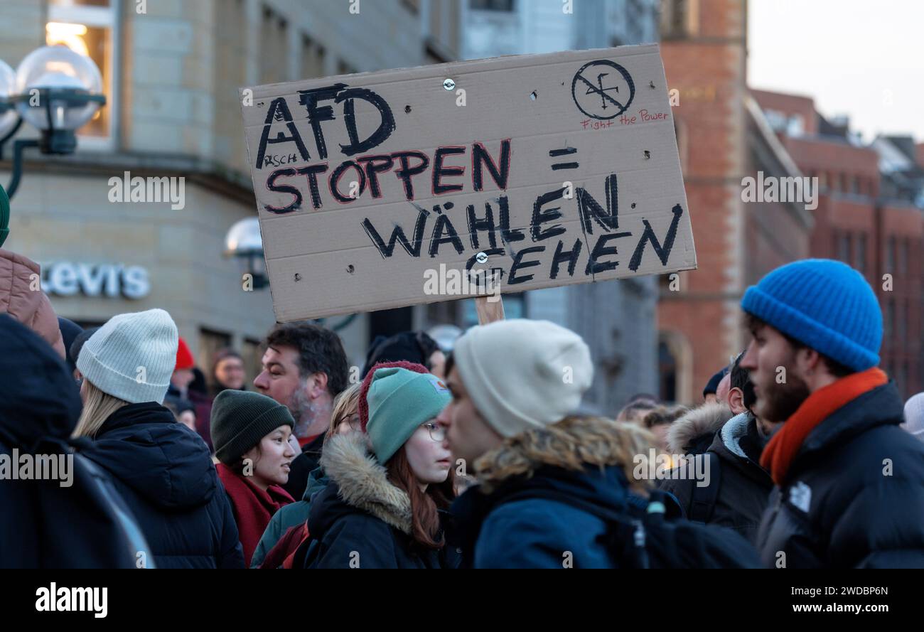 Hamburg, Germany. 19th Jan, 2024. A participant in the "Hamburg stands ...