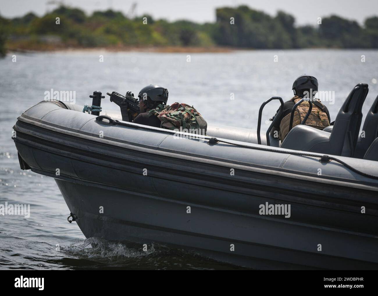 230125DK722-1010 - Nigerian Navy, Police Force conduct VBSS Training ...