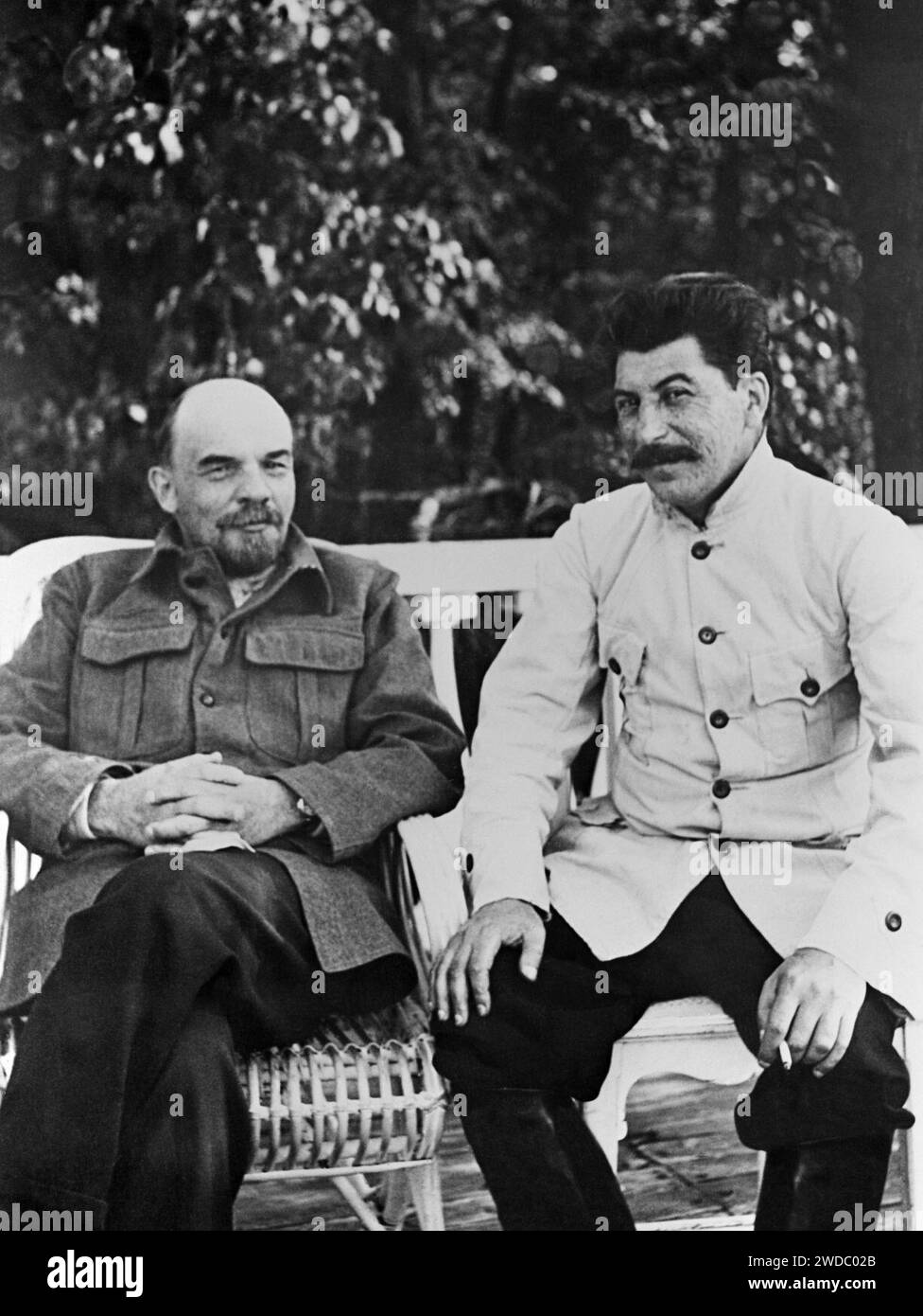 19220900-lenin stalin gorky-02 Stock Photo - Alamy