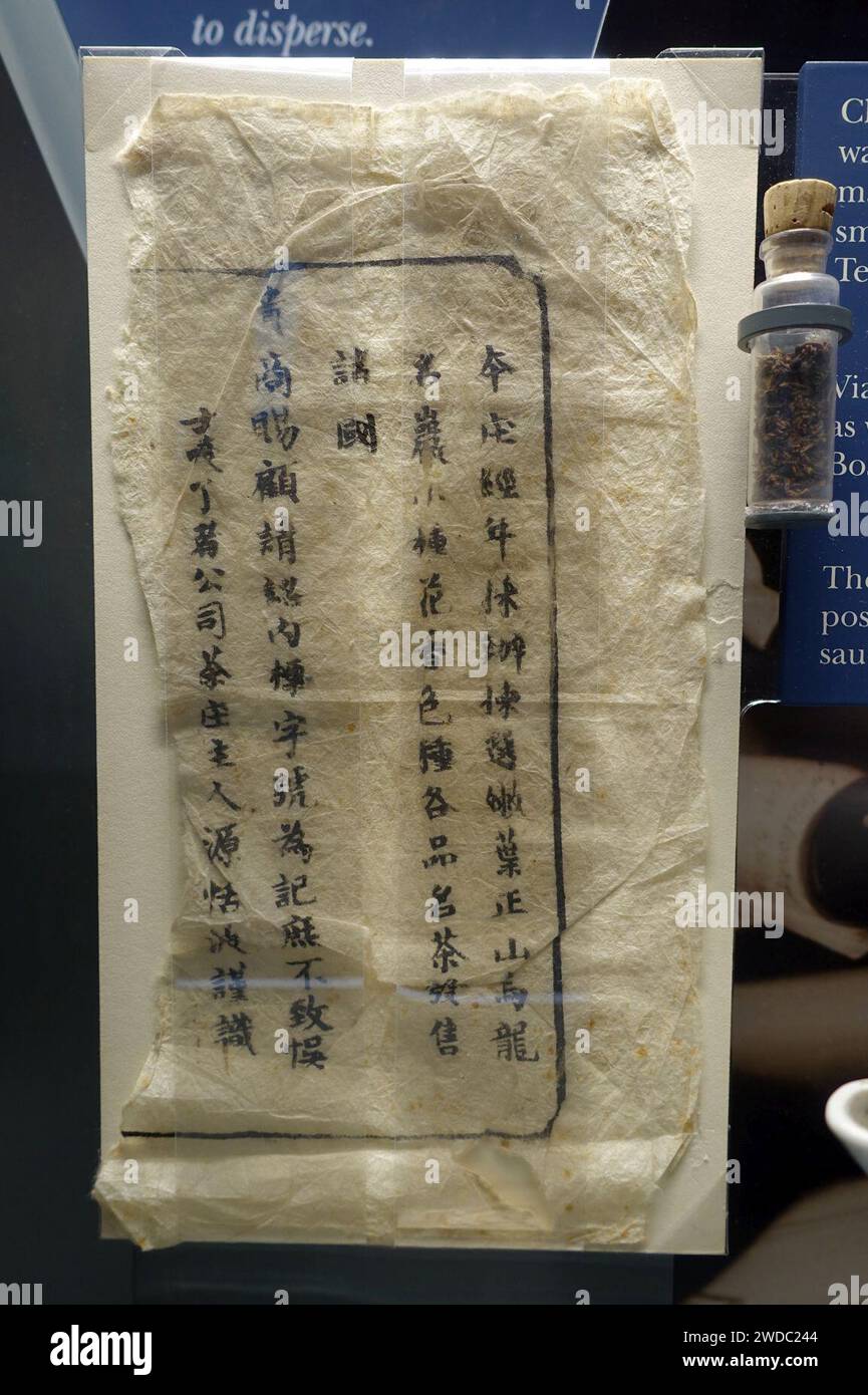 Boston tea party tea leaves hi-res stock photography and images - Alamy