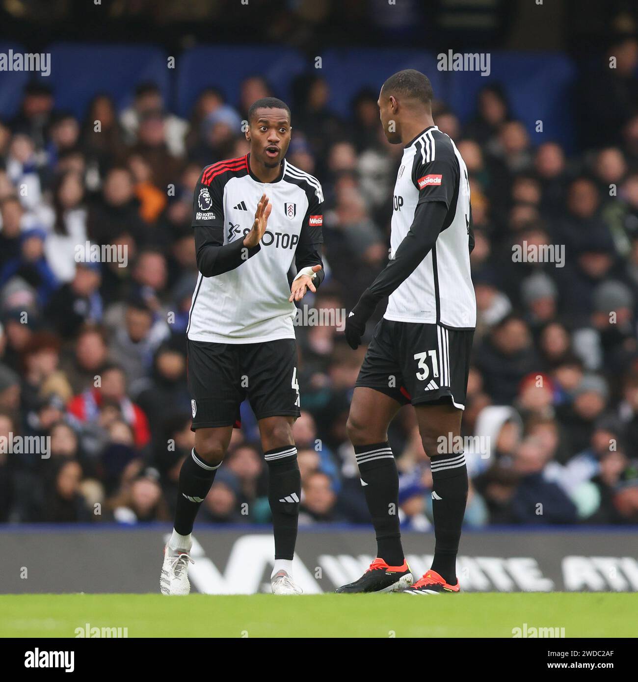 London, UK. 19th Jan, 2024. Tosin Adarabioyo of Fulham and Issa Diop of ...