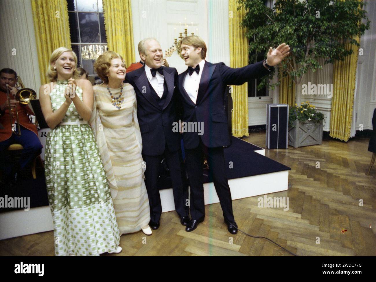 Susan Ford, First Lady Betty Ford, President Gerald R. Ford, and Jack ...