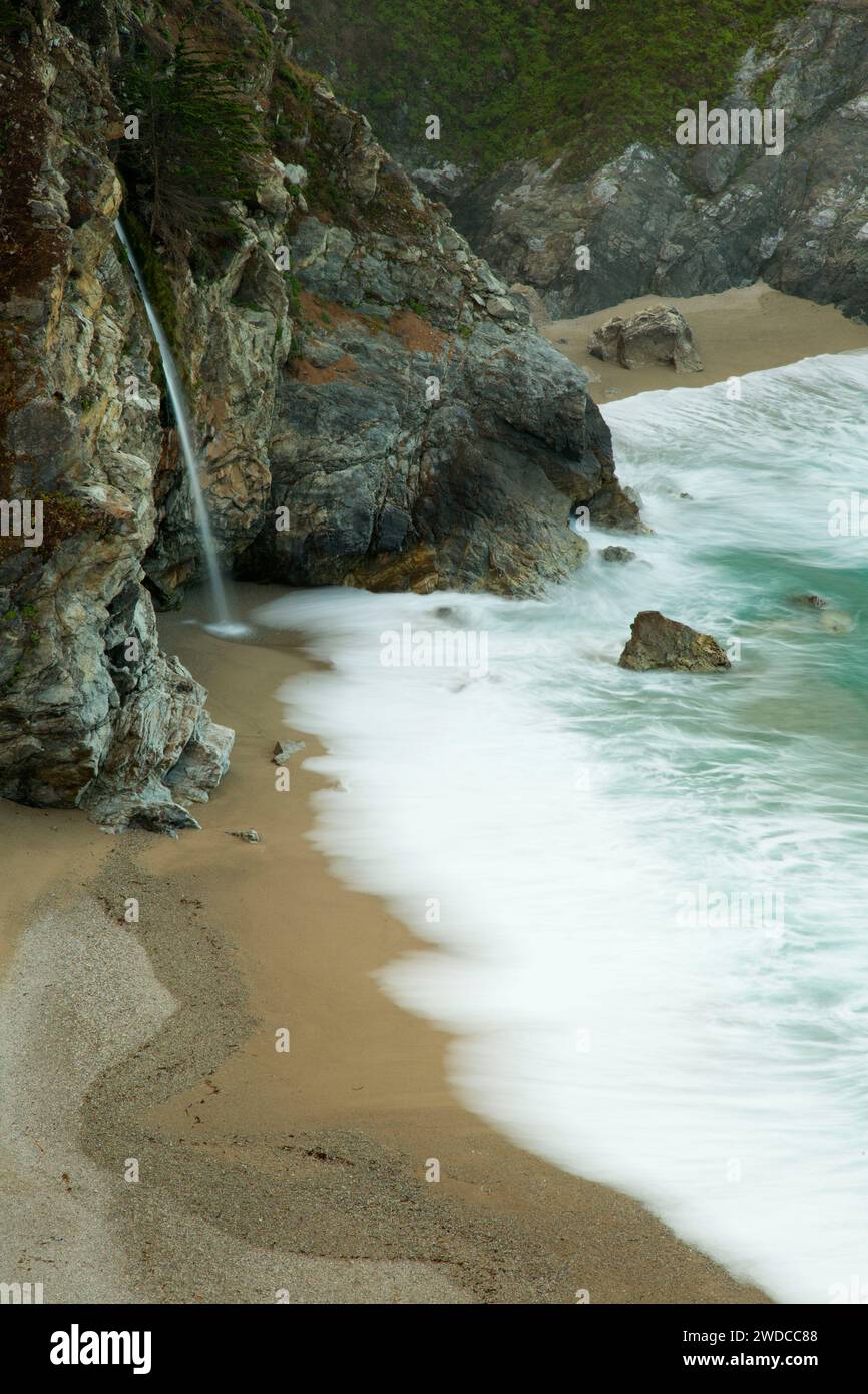 McWay Falls, Julia Pfeiffer Burns State Park, Big Sur Coast Highway ...