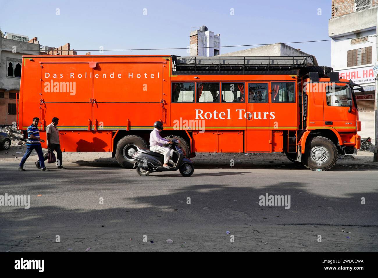 Rotel Bus, Rotel the travelling hotel, Jaipur, Rajasthan, India Stock ...