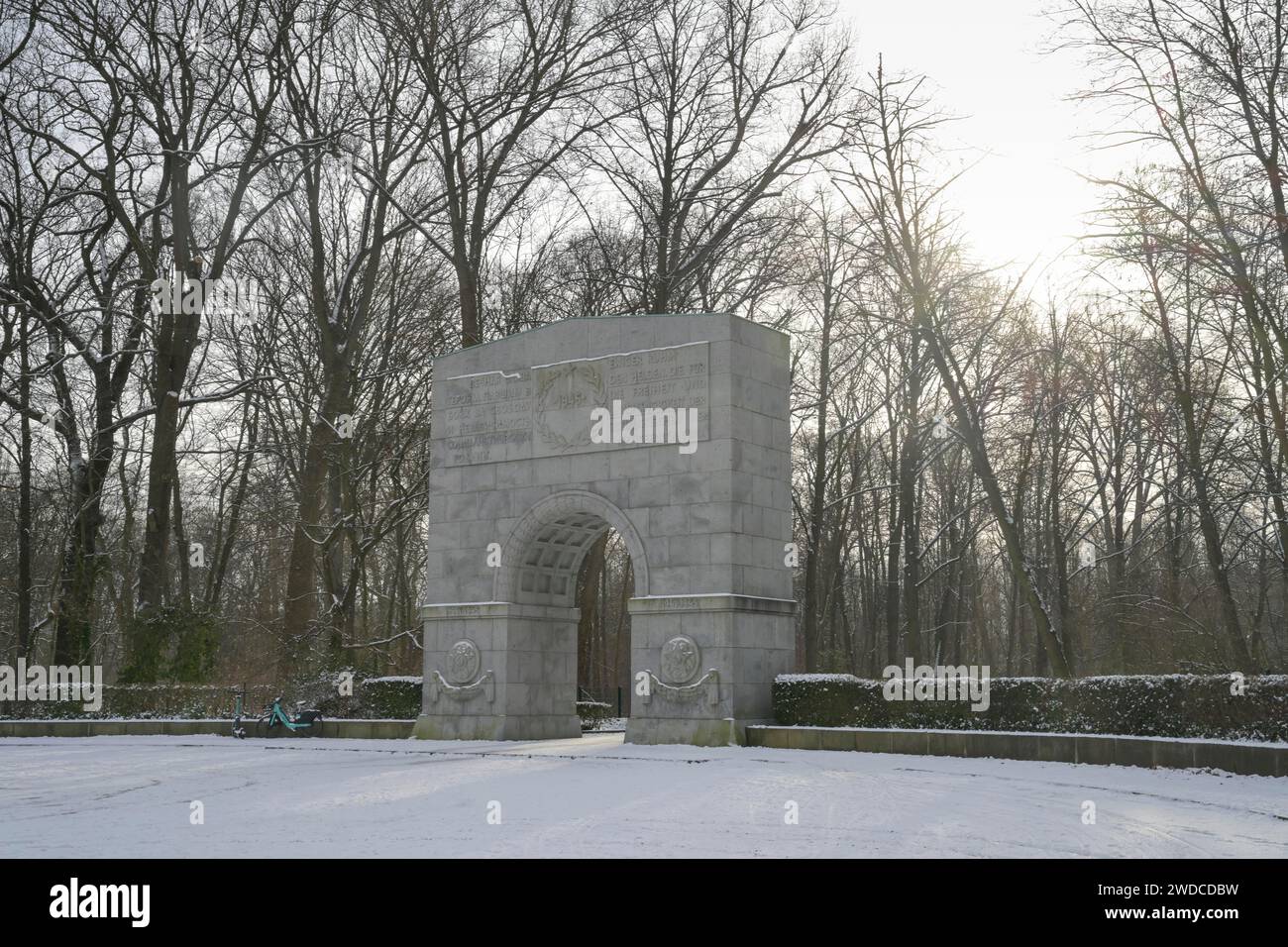 Exit East, Portal, Soviet Memorial, Winter, Treptower Park, Treptow ...